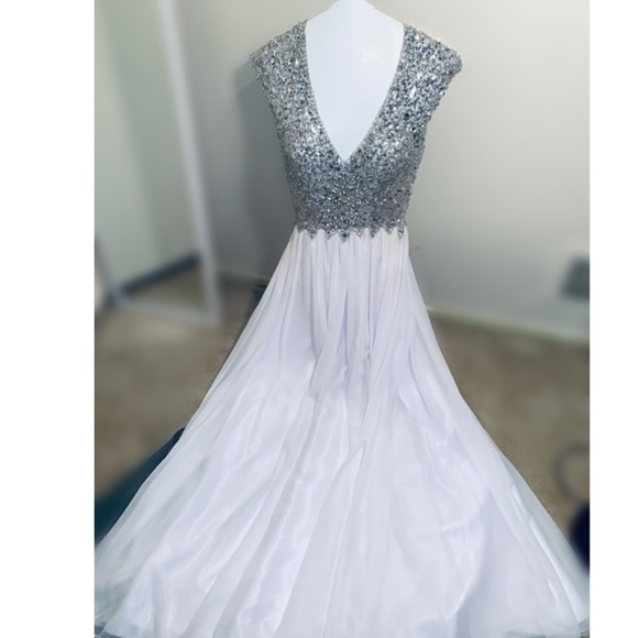 Sean Collection | Dresses | Swarovski Crystal Prom Dress | Poshmark